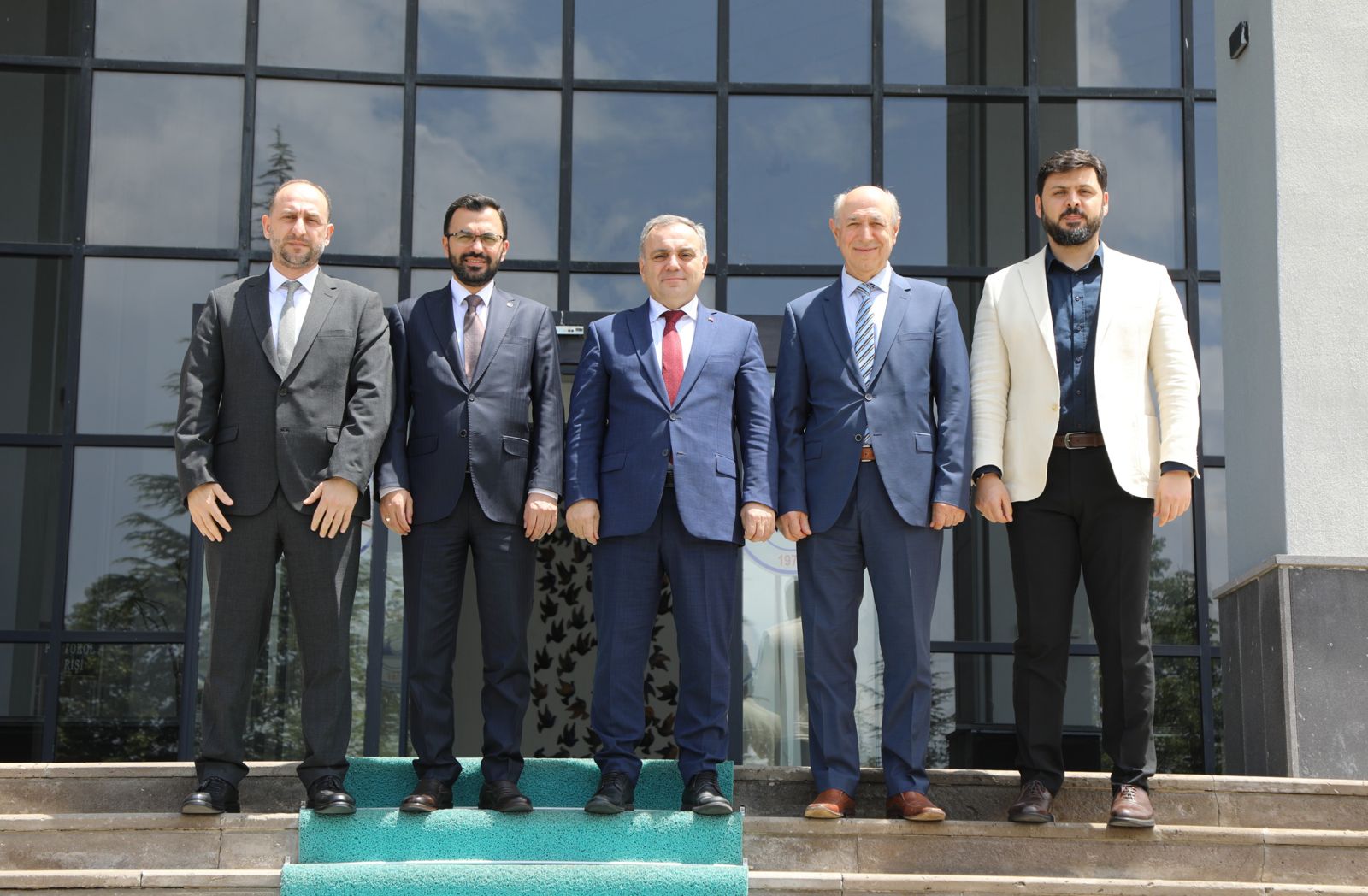 Türk Hava Yolları Teknik A.Ş. Genel Müdürü Akbulut, Rektörümüz Prof. D